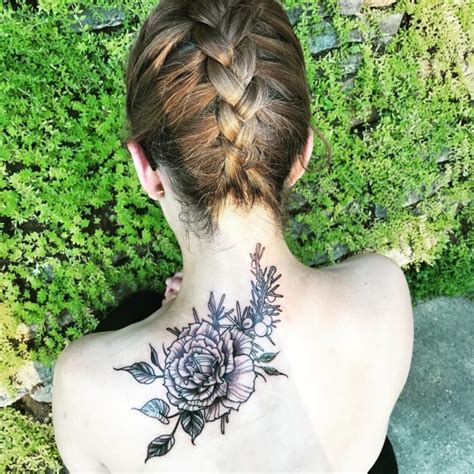50 Shoulder Blade Tattoo Designs And Meanings Best Ideas 2019
