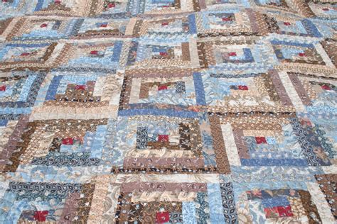 Gone Aussie Quilting Log Cabin Quilt