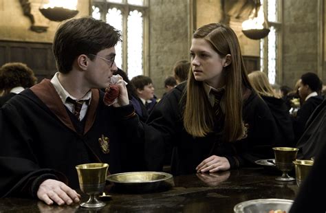 Ginny Weasley And Harry Potter Ginevra Ginny Weasley Photo