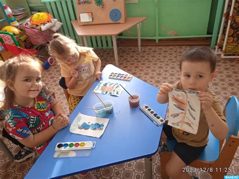 Фотоотчет о занятиях в младшей группе «День маленького художника 6 фото Воспитателям детских