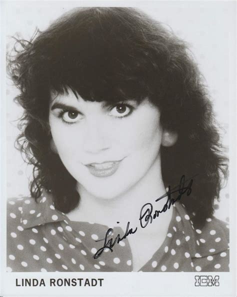 Linda Ronstadt Country Pop Singer Hand Signed Autographed Photograph W