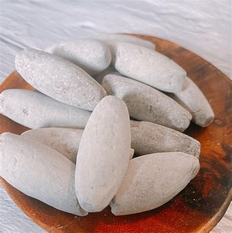 Ayilo Lowers Cholesterol Stops The Growth Of Cancer Cells Photos