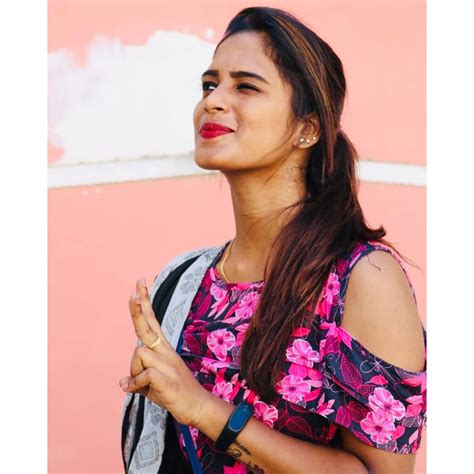 Steaffipavi Sothanaigal Pavithra Baskar