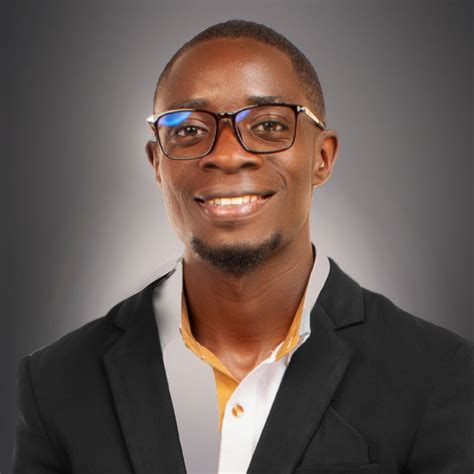 Opentovolunteering Simiyu Nalianya