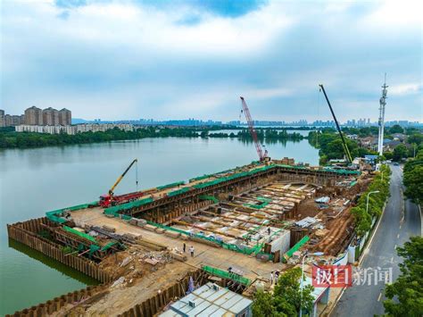 武汉汤逊湖湖底建起巨型“沉淀箱”项目调蓄赵家池