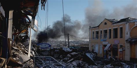 Russias Cease Fire In Ukraine Ends With Few Signs Fighting Abated Wsj