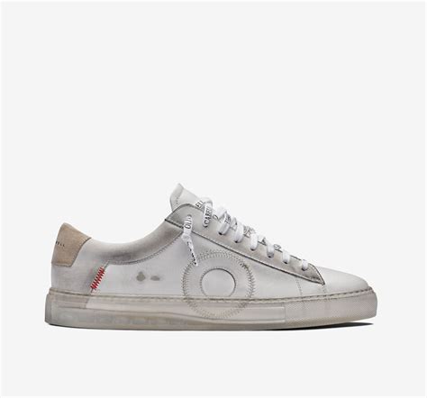 Low 1 Ghost Oliver Cabell