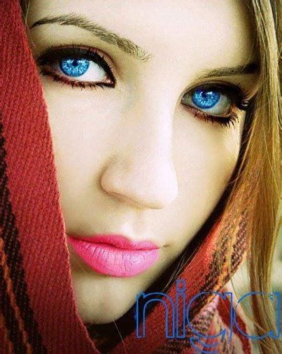 عـيـون سـاحـره