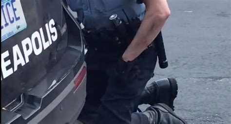 Жорж Флоидын амийг хөнөөсөн цагдаад хүн амины хэрэг үүсгэжээ