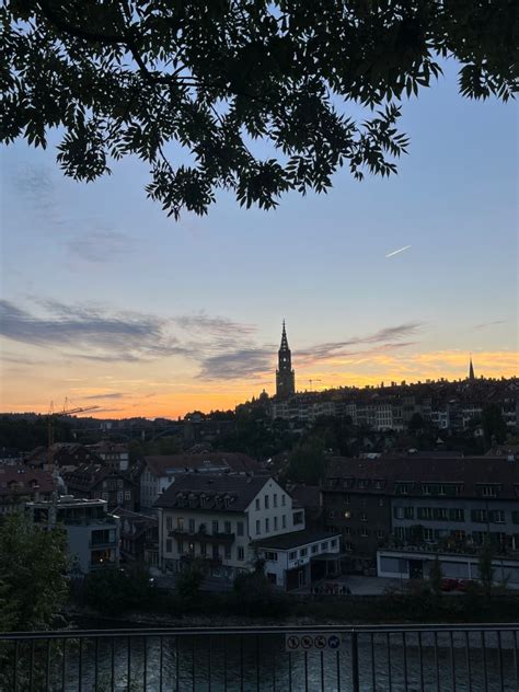 베른 당일치기베른 국회의사당감옥 탑베른 대성당곰 공원치트글로게 네이버 블로그