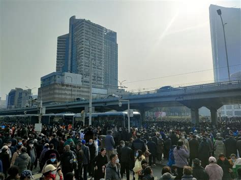 白髮運動連環爆 中官媒籲理性看待醫保改革 新聞 Rti 中央廣播電臺