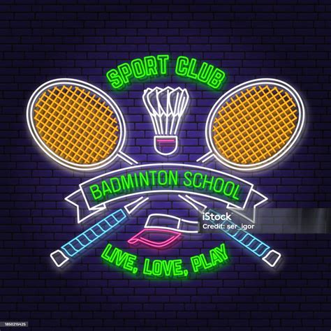 배드민턴 스포츠 네온 엠블럼 벡터 일러스트 레이 션입니다 빈티지 배드민턴 라벨 라켓과 셔틀콕 실루엣 웹 배너 야간 광고에 대한 개념 배드민턴 글로스터셔에 대한 스톡 벡터