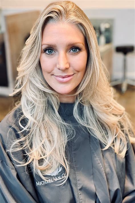 El Corte De Cabello En Seco Es La T Cnica Para Una Melena Con Movimiento Natural Glamour