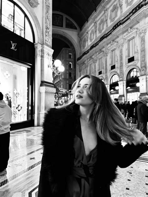 Sex And The Lisbon Medium