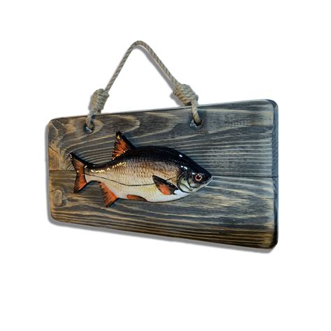 Керамическая настенная статуэтка красноперки исп 3 Регалино