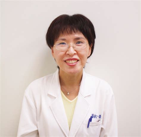 王一麗 醫師 醫師簡介 謝政璋皮膚科
