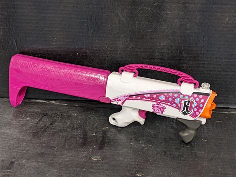 Nerf Rebelle Secret Shot Blaster Barn