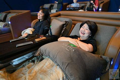 Gsc Aurum Theatre A Look Inside The Pinnacle Of Luxury Rojak Pot