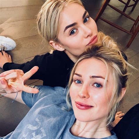 Who Is Cassie Randolphs Sister Michelle On The Bachelor Ps Entertainment