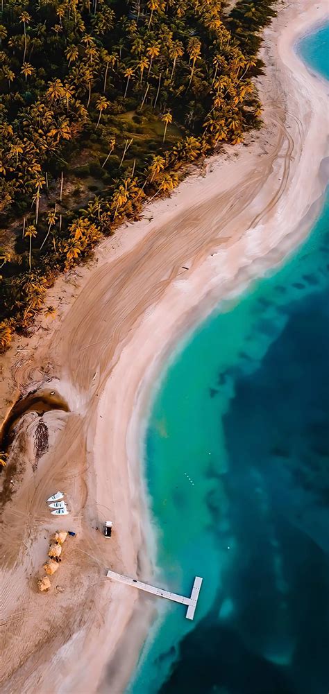 Wall Candy Scrolller