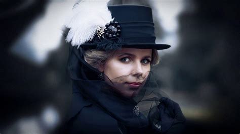 Портрет женщины в черном · бесплатная фотография от Danastr картинки и обои Fonwall