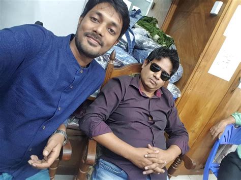 akram hossain on linkedin suddenly got a pic by mhr