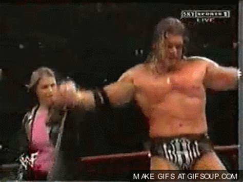 Stephanie Mcmahon Tag Primogif