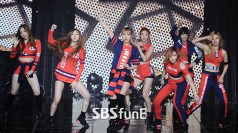 [e포토]2015 무서운 루키 그룹 소나무