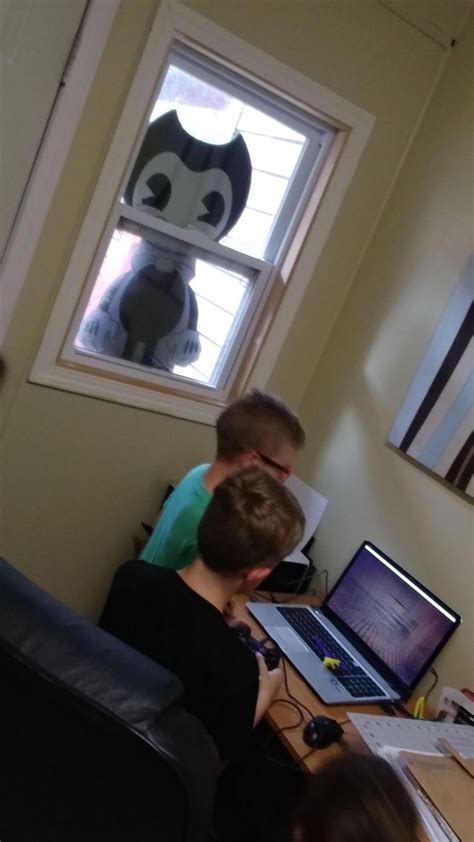 Pin On Presentation Game Pictures