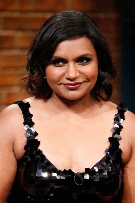 Mindy Kaling Is Confident Okay Celebrity Bobs Bob Hairstyles Celebrities