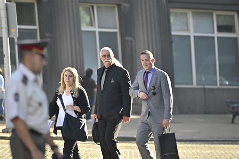 САМО В ПИК И РЕТРО Депутатът Етиен Леви Не ме е срам че влязох в политиката с „Величие