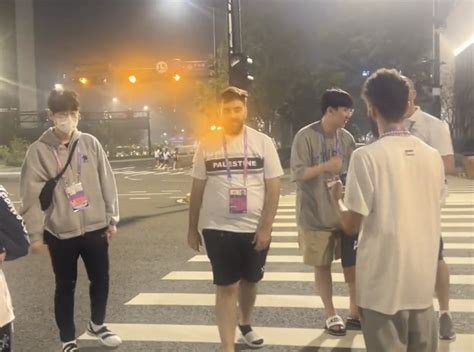 길거리에서 선수들 사진파티 열림ㅋㅋㅋㅋㅋㅋ 롤 리그 오브 레전드 에펨코리아