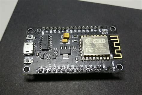 基于 ESP8266 模块的 MicroPython 入门操作 荷戟独彷徨
