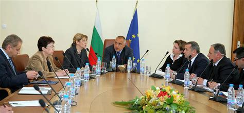 България сред страните със средно присъствие на дамите в кабинета Profit Bg