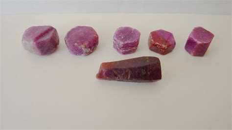 Set Of 6 Untreated Raw Rubies From Madagascar 140 Ct Catawiki