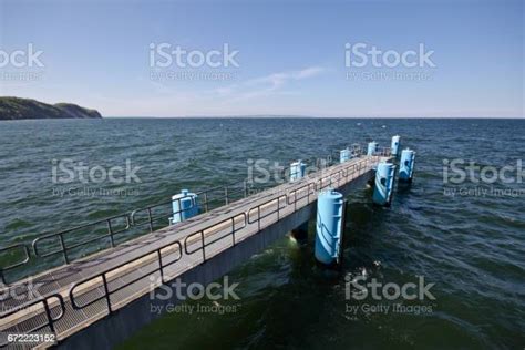 부두에서 뤼겐 분필 해변 해안 절벽과 리조트 Binz 입욕에 좋은 시간 0명에 대한 스톡 사진 및 기타 이미지 0명 관광 리조트 나무 Istock