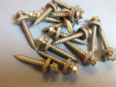 Uk Tec Screws