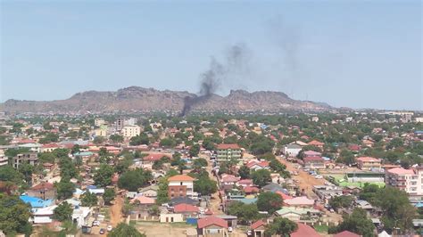 Le Soudan Du Sud Impose Un Couvre Feu Après Des Pillages à Juba Le360