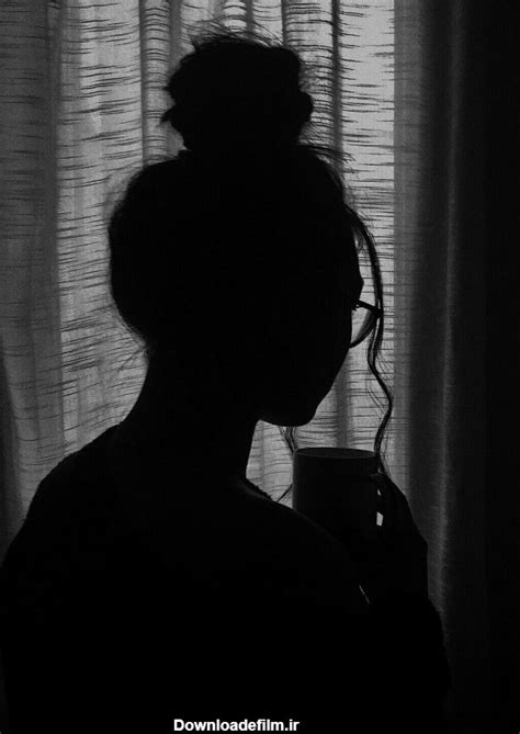 پروف شاخ عکس پروفایل دخترونه سیاه و سفید غمگین