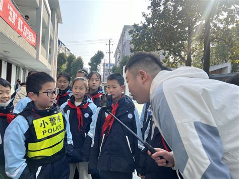无锡市梁溪区小荧星幼儿园荧影联动 云上参观小学