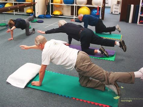 Exercícios Físicos Podem Ajudar Pacientes Com Parkinson Neurologia