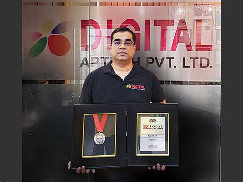 rajiv ghosh wins et global indian leaders awards 2022 for excellence in it and software