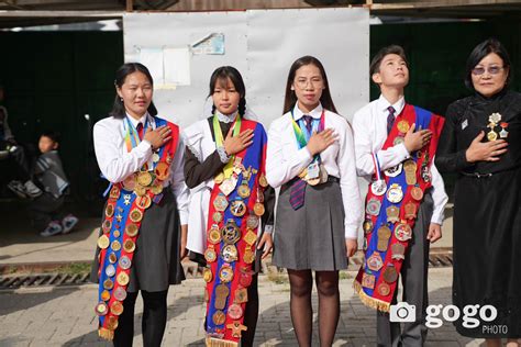 3х3 сагсан бөмбөгийн талбай барих мэдээ сурагчдыг хамгийн их баярлуулав