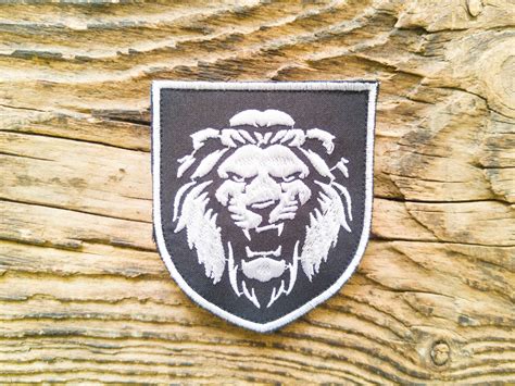 Шеврон на липучці Лев арт 14619 7 8 см Україна низькі ціни кредит оплата частинами в