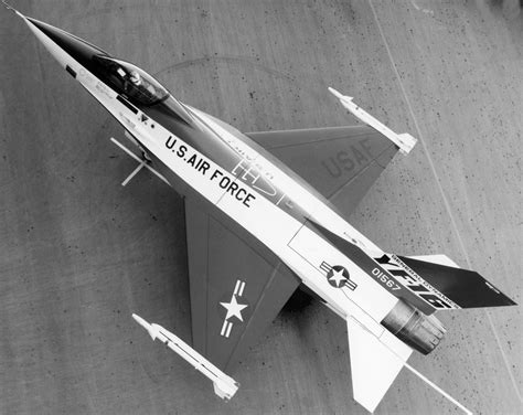 Belgianaviationnews F 16 At Forty Yf 16 First Flight Flight 0