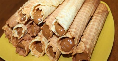 Вафельные трубочки со сгущенкой