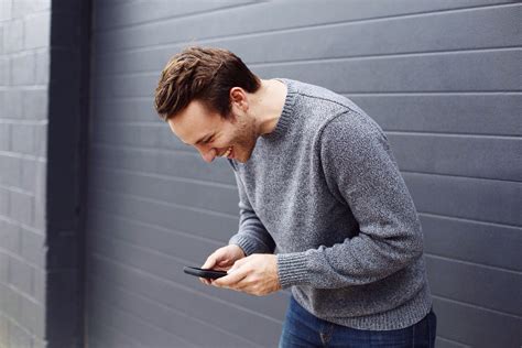This Is Why Guys Still Text You Even If They Are Not Interested