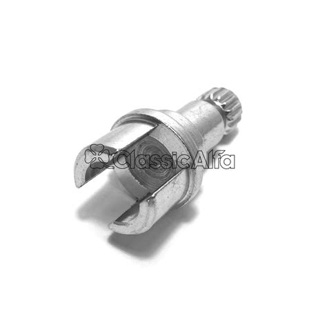 750 451 splined window regulator spindle all 750 and 101 classic alfa