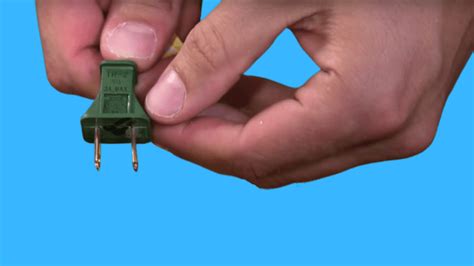 How To Change Fuse In Christmas Lights STEP BY STEP