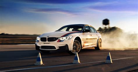 We Put The Pedal To The Metal At Bmws South Carolina Race Track Maxim
